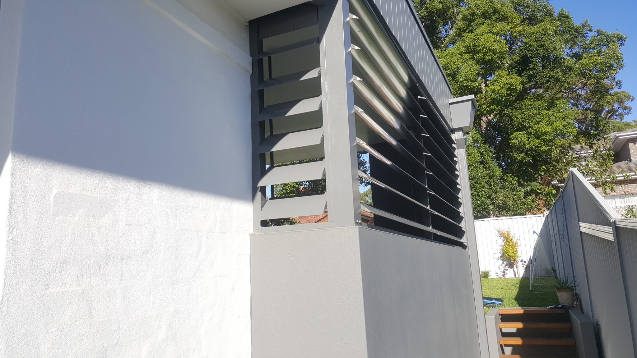 160 Louvres - Eco Awnings